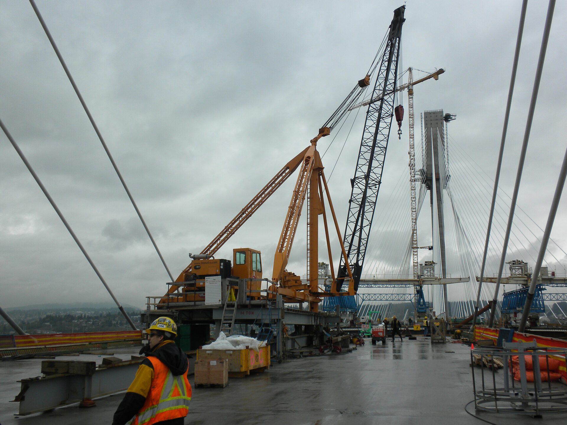 Stiff-Leg Derricks: Lifting Power and Precision for Complex Projects ...